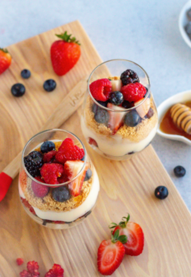 Berry Cheesecake Parfaits – iheartmacros